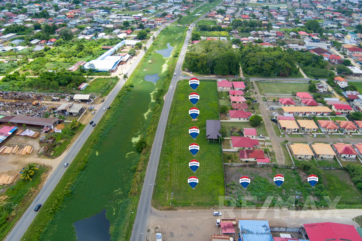 Hoek ringweg krawkrawstraat | RE/MAX Suriname - De beste keus voor uw ...