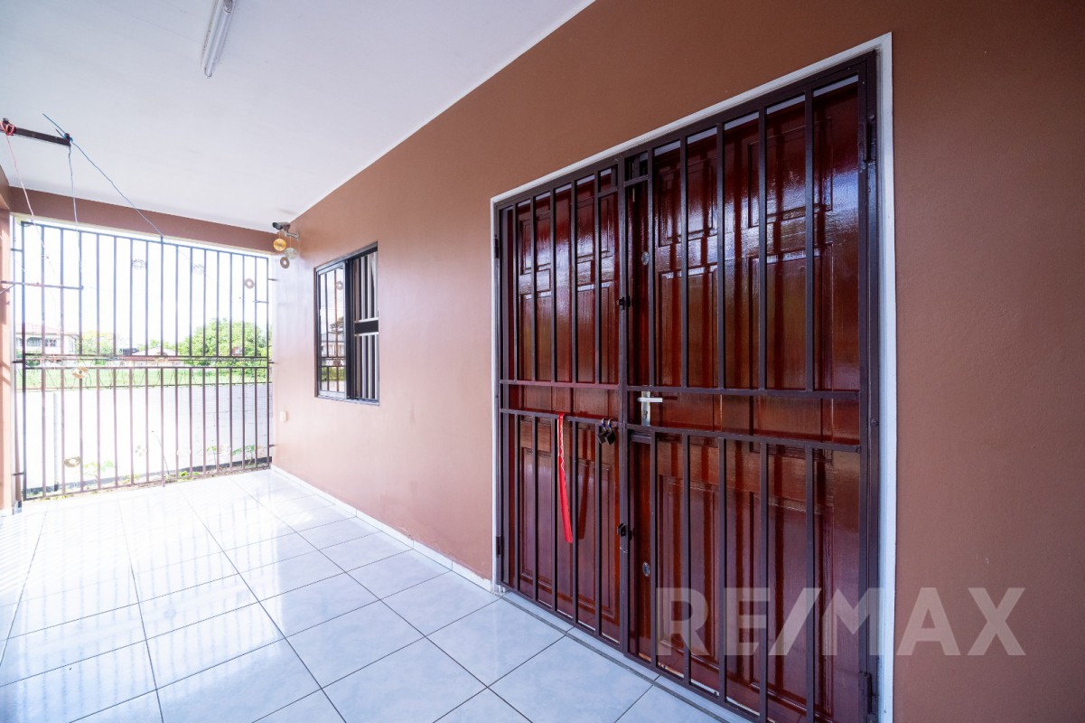 Mathilda H. Malmbergweg #7 | RE/MAX Suriname - De beste keus voor uw ...